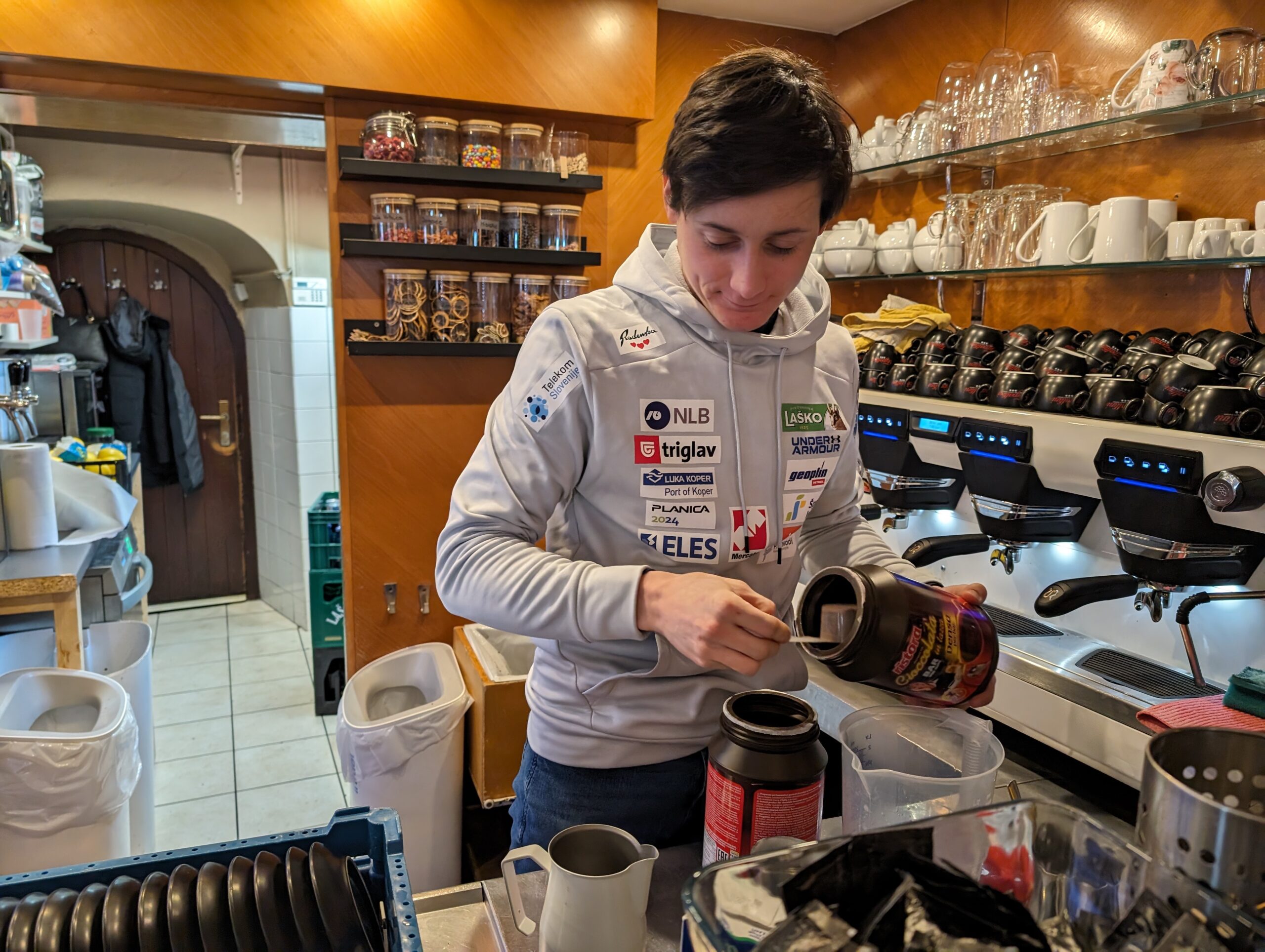 Cene Prevc o vodenju kavarne: Vsak dan poskušati biti kanček boljši ...