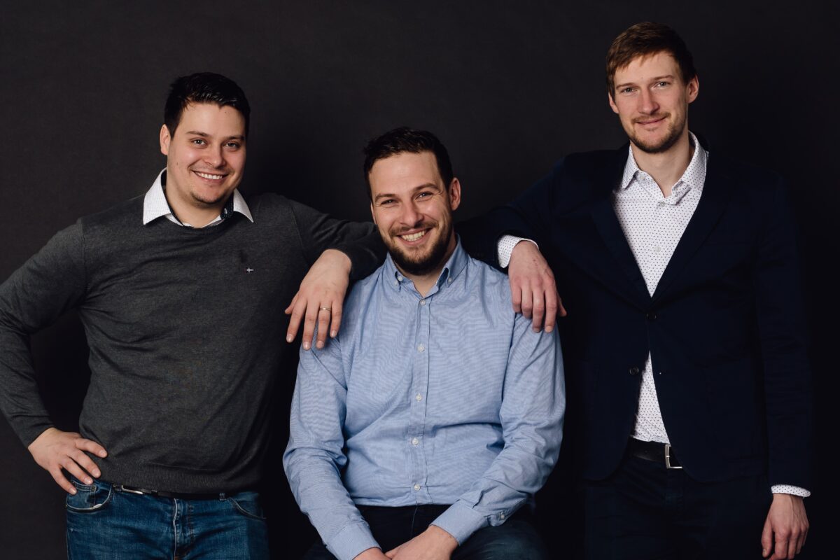 Iz Železnikov vse do Fidžija: vsega je bila kriva stara žaga - Forbes ...