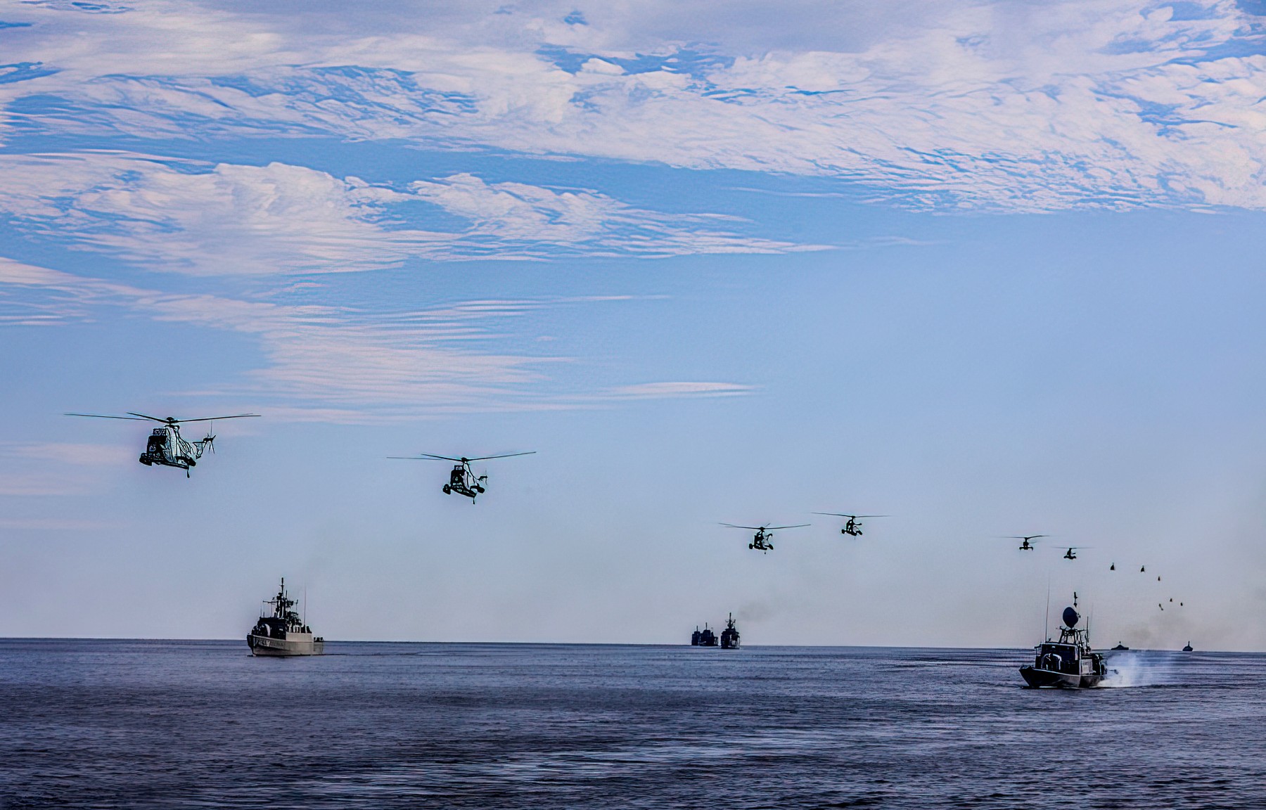 Kaj bo z ožino pri Iranu, skozi katero se steka petina svetovne nafte ...