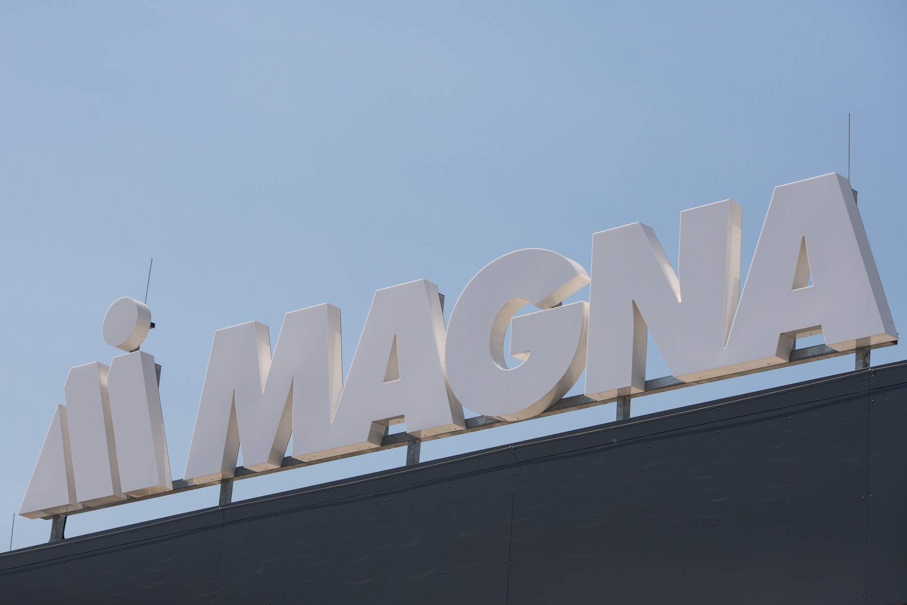 Nova odpuščanja v graški Magni, tokrat brez dela ostaja 200 ljudi ...