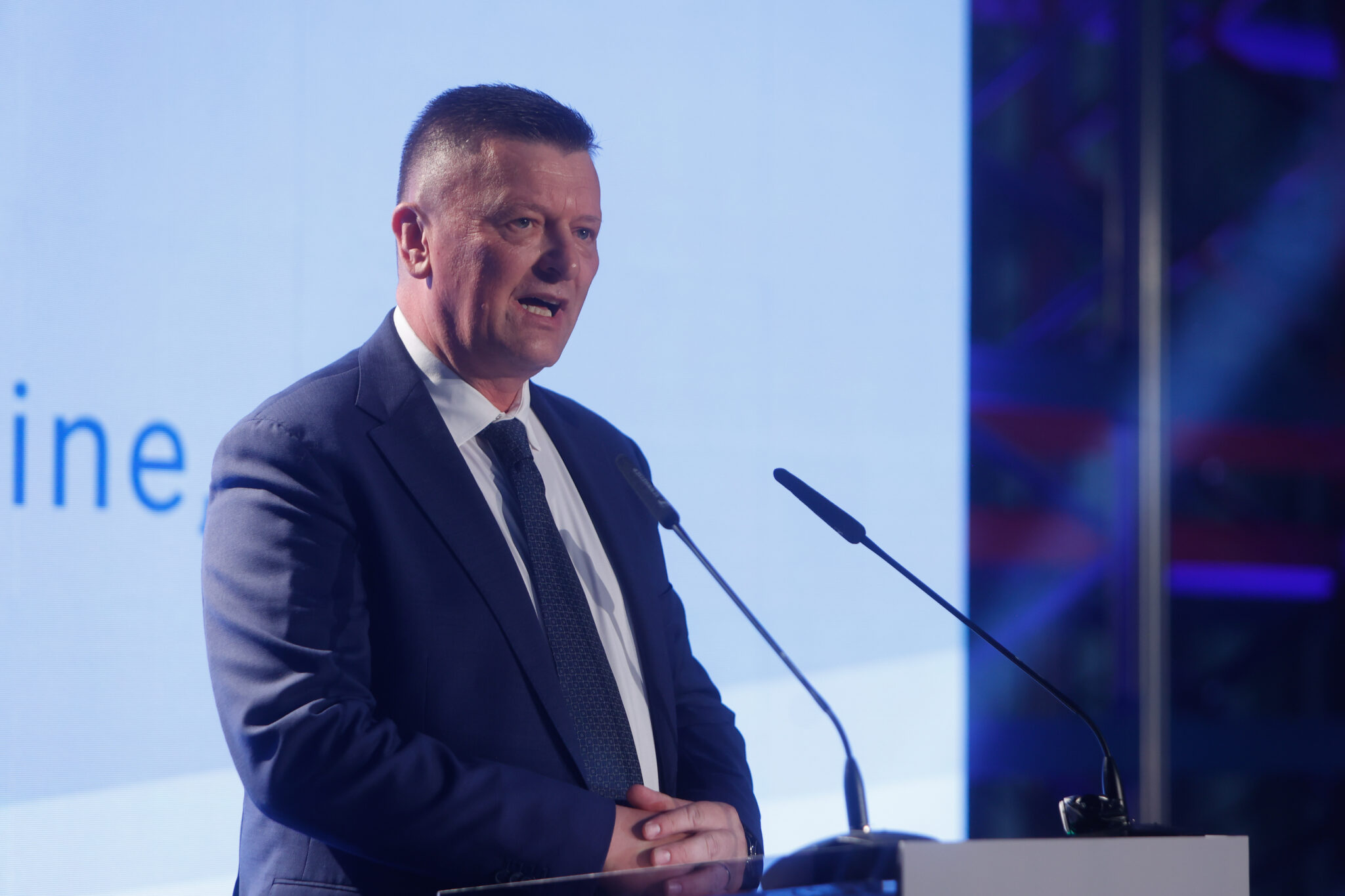 Odprli novo skladišče za BTC, koliko je zanj odštel znani logist ...