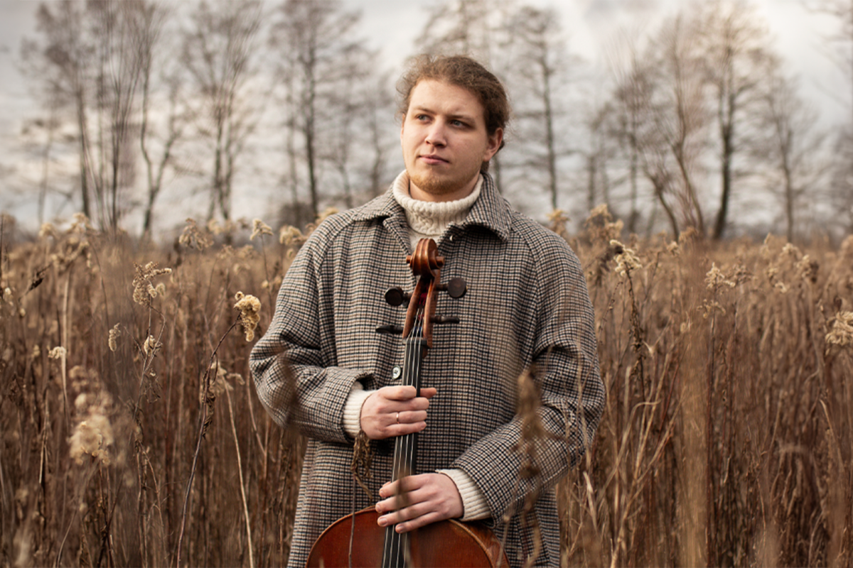 Izak Hudnik Zajec | violončelist | 28 let - Forbes Slovenija